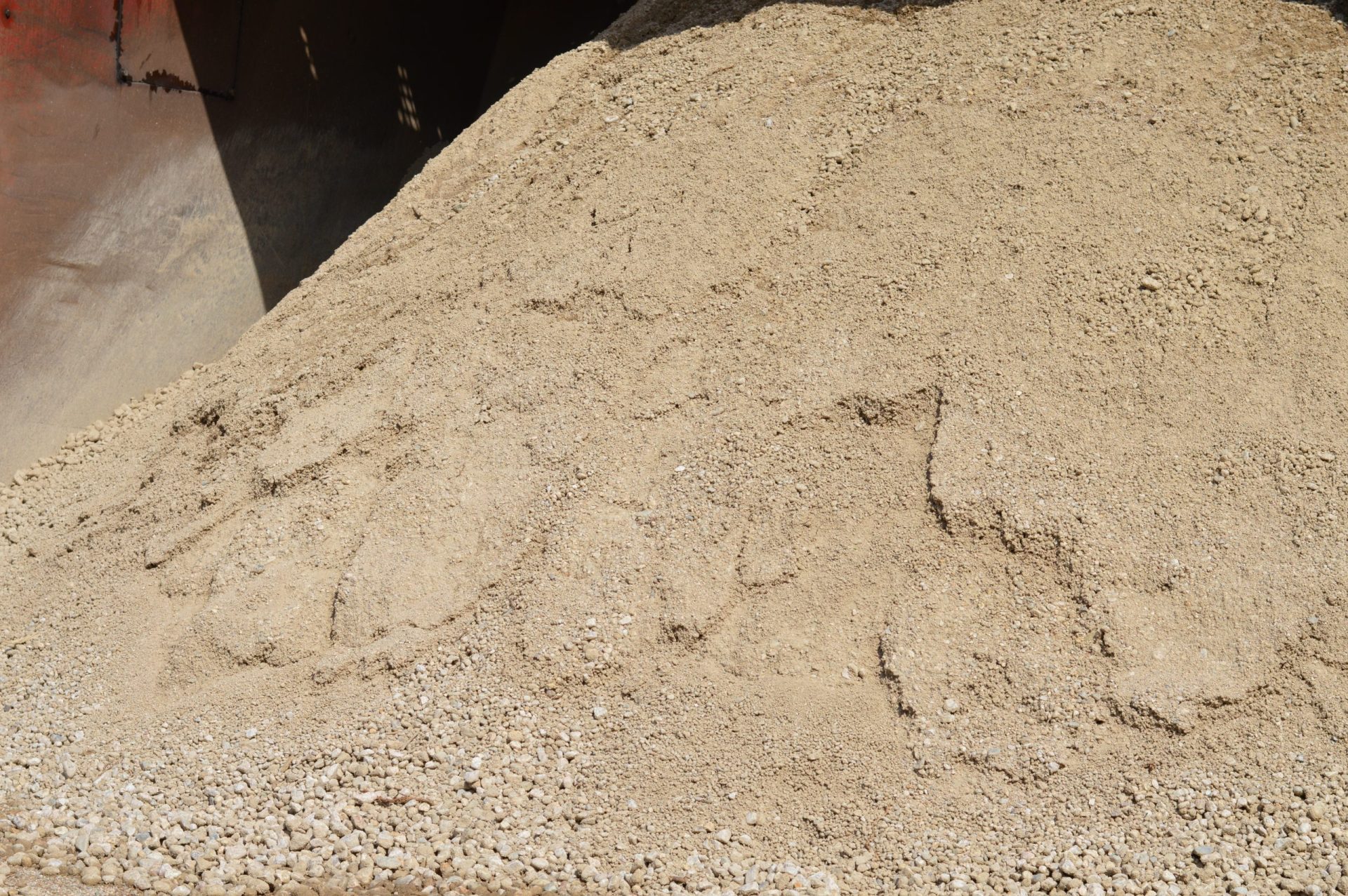 Sand Delivery New Bedford MA - Stone Farm Materials